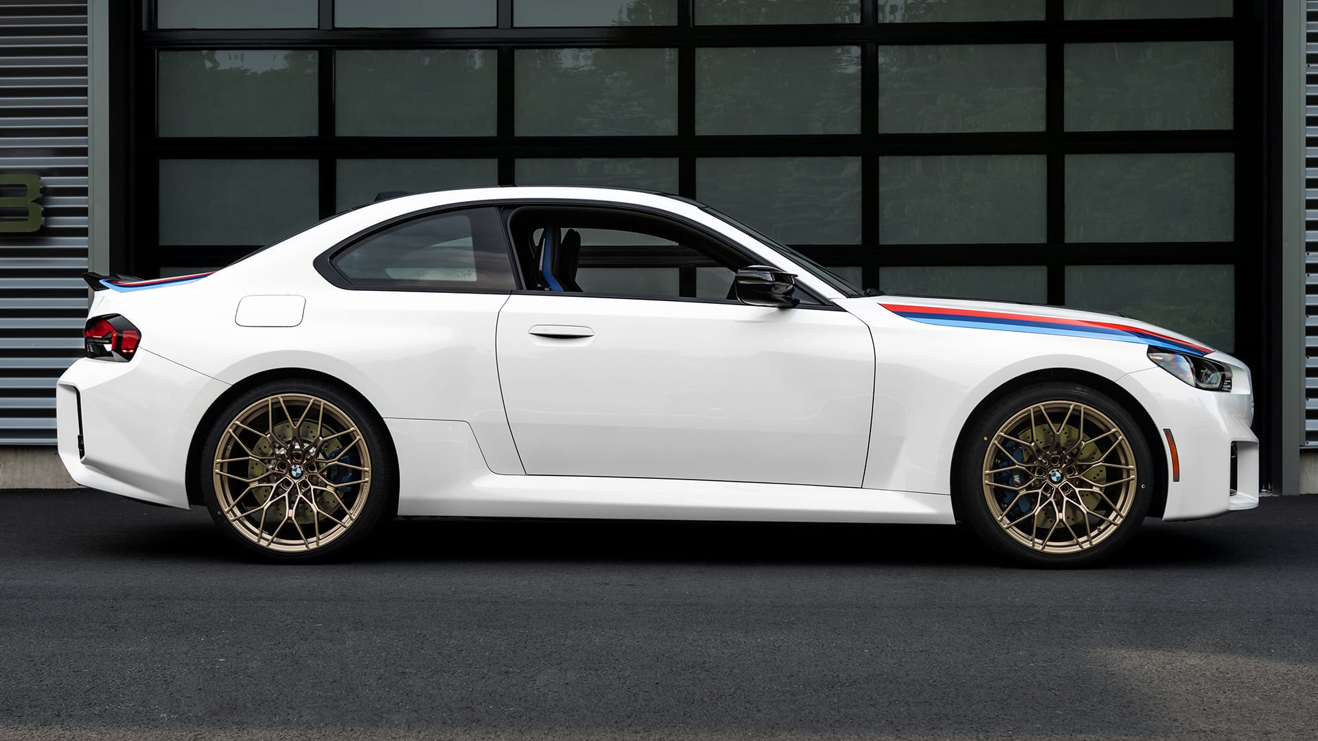 2026 BMW M2 Turbo Design Edition Celebrates 2002 Turbo - Autoblog