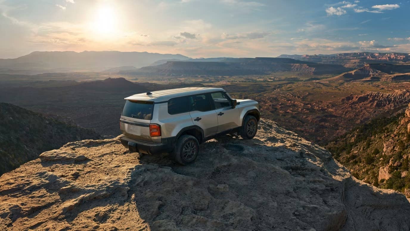 Toyota Could Break Tradition With a Unibody Land Cruiser and Electric ...