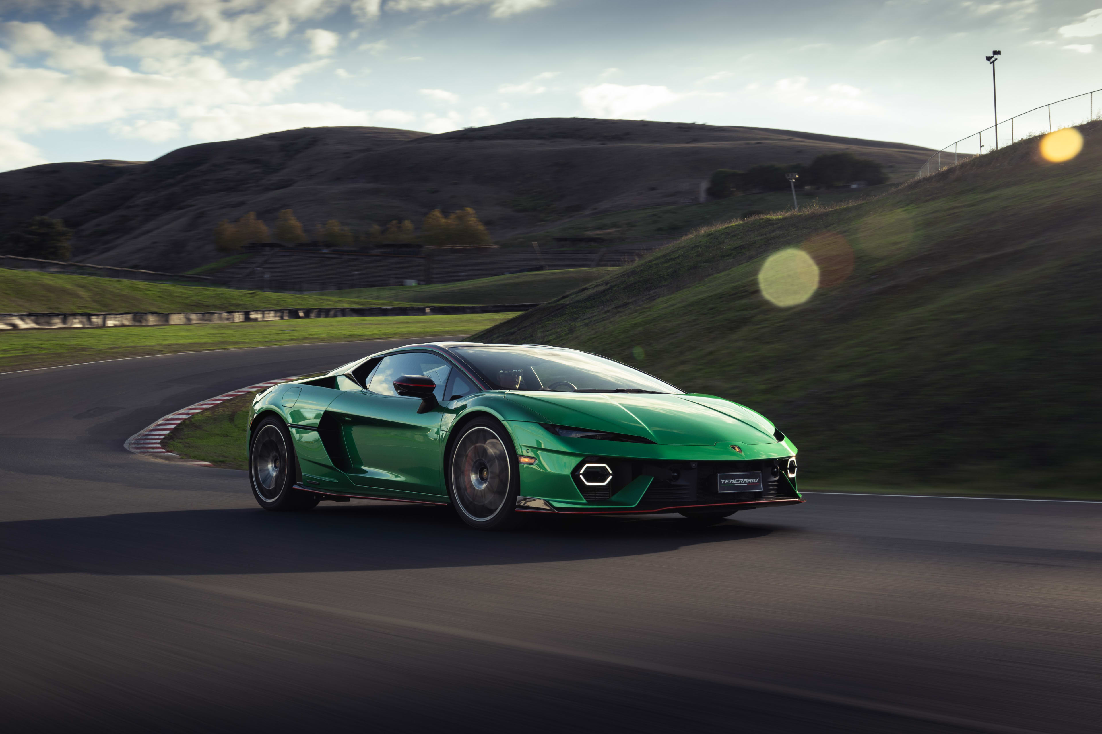 Lamborghini's 10,000-RPM V8 Will Live Longer Than The Temerario Itself ...