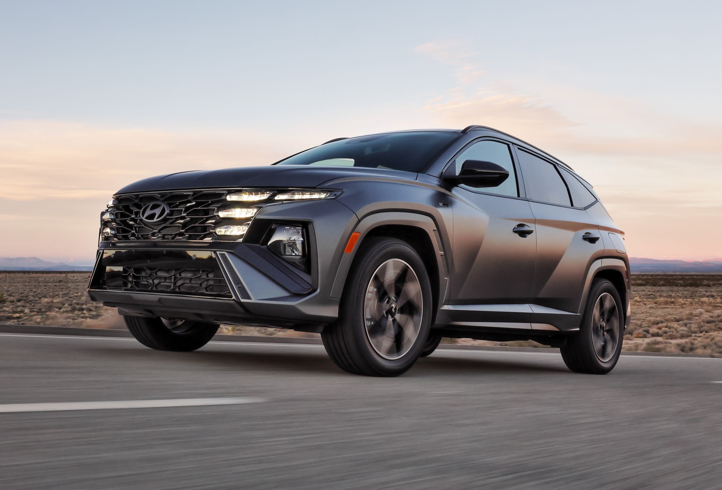 Hyundai Reportedly Leaving Russia for Good After Losing $200 Million ...