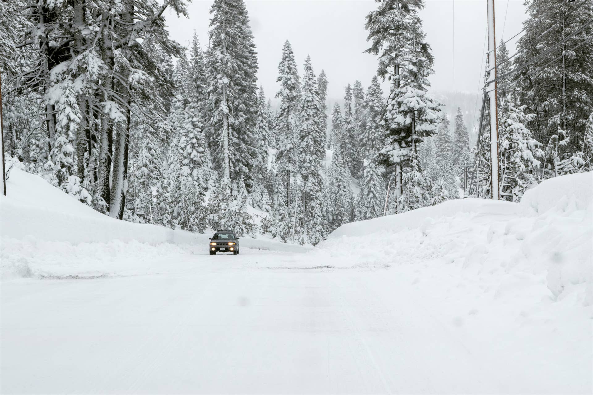 Best Practices for Driving in the Snow, Ice, and Rain - Autoblog