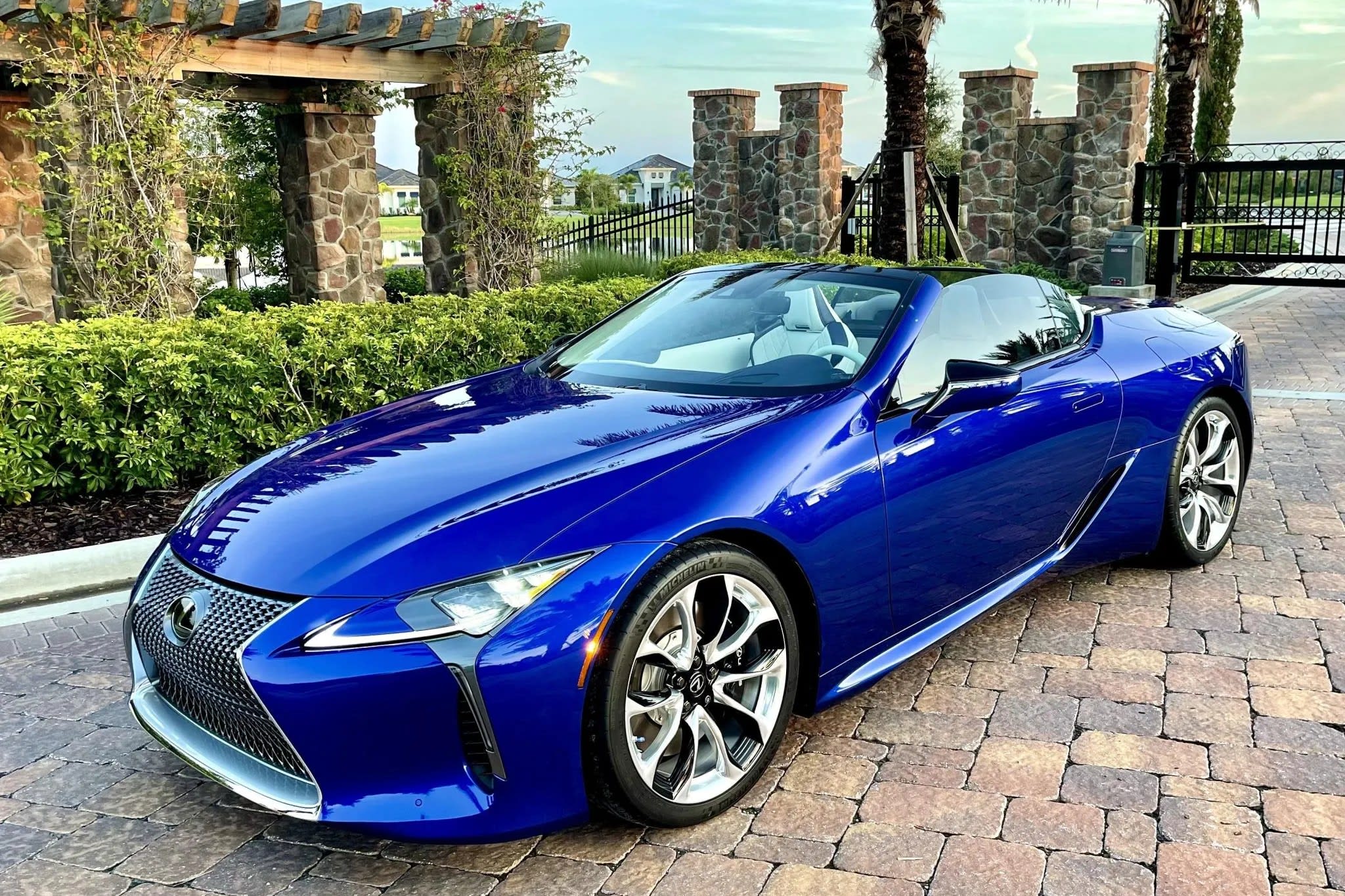 Top 10 Lexus Colors Ever Made: Structural Blue to Platinum - Autoblog