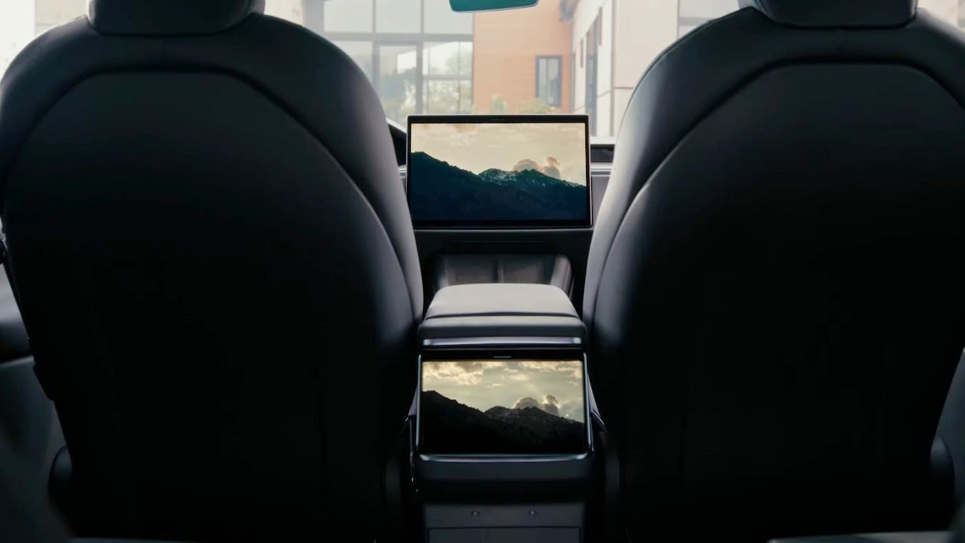 2026 Tesla Model X Interior Review: Features, Space & Downsides - Autoblog