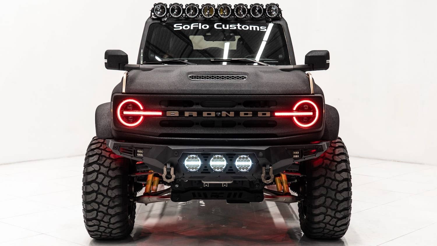 This Ford Bronco 6x6 Pickup Is the Wildest Custom Build You Can ...