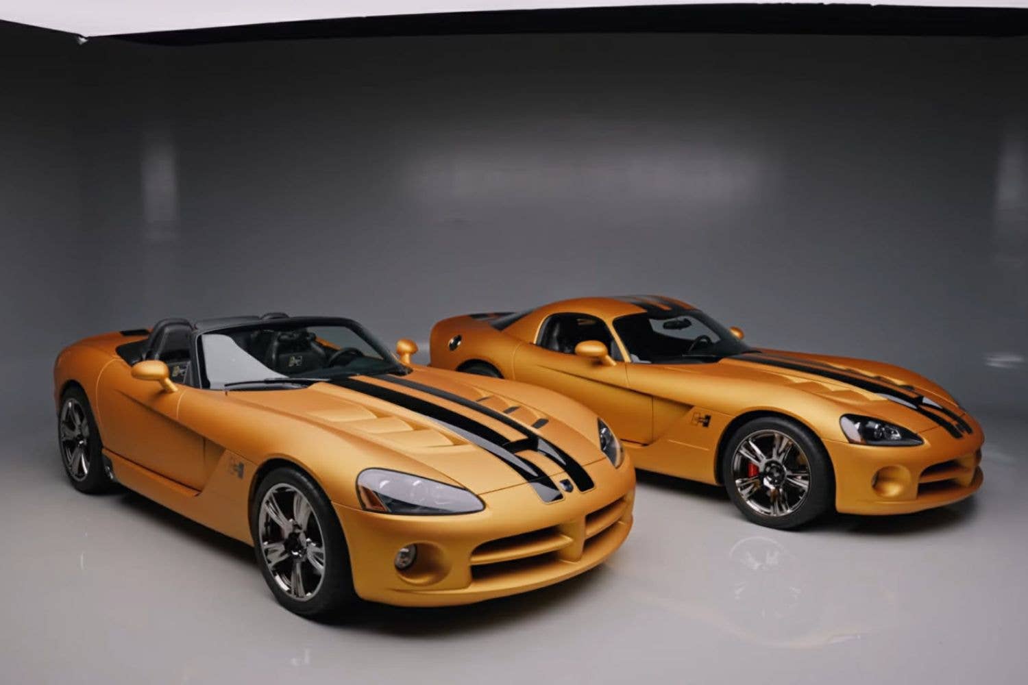VIN 001 and 002: Ultra-Rare Hurst Dodge Vipers Are Being Sold As A Pair ...
