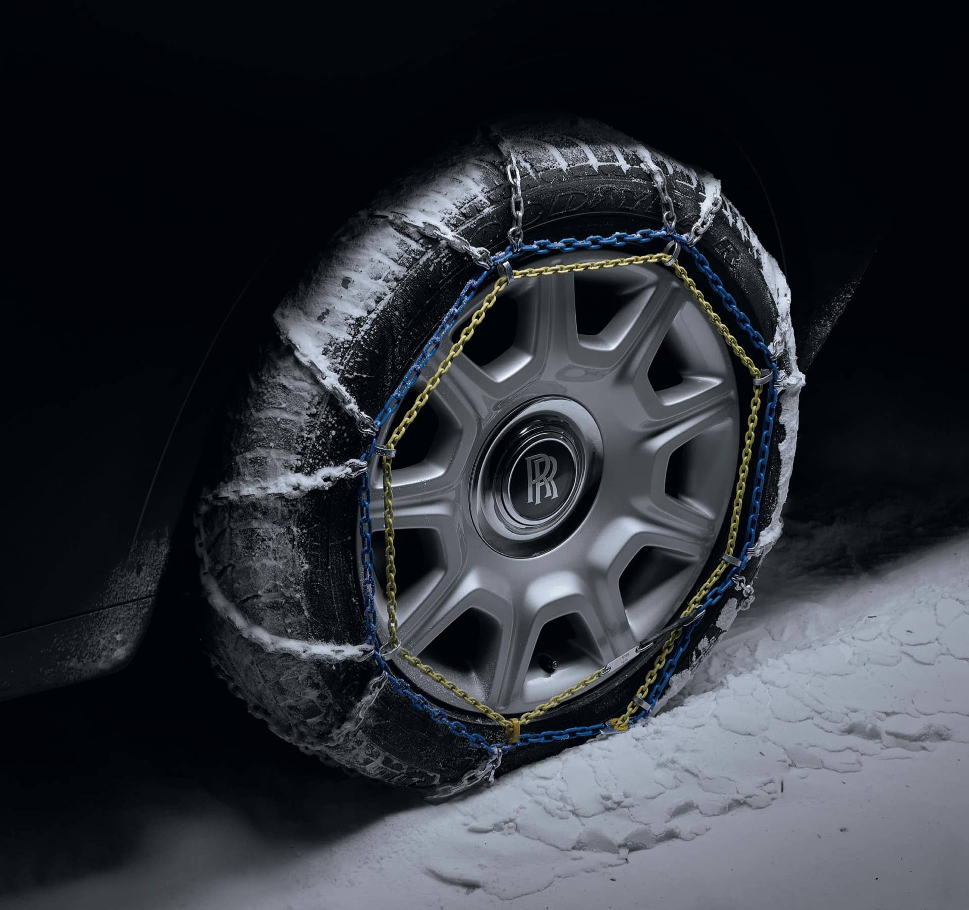 Conquer The Blizzard Do You Really Need Snow Chains On Awd