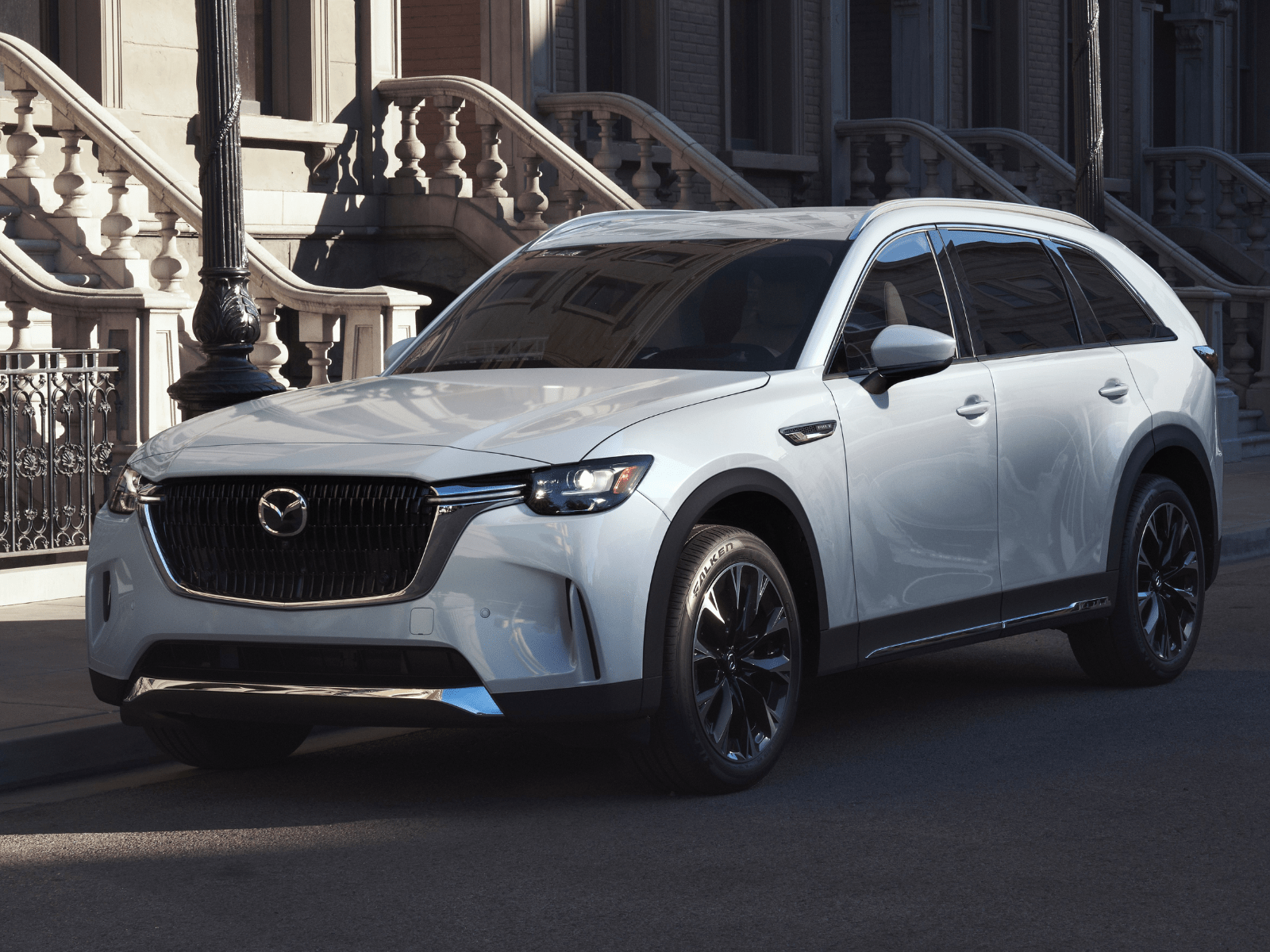 Plug-In Hybrids Have 80% More Problems Than Gas Cars, Consumer Reports ...