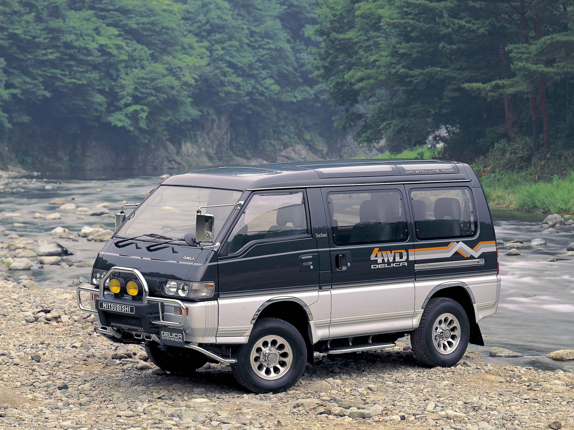 Should Mitsubishi Revive the Delica Space Gear For The U.S. Market? Why ...