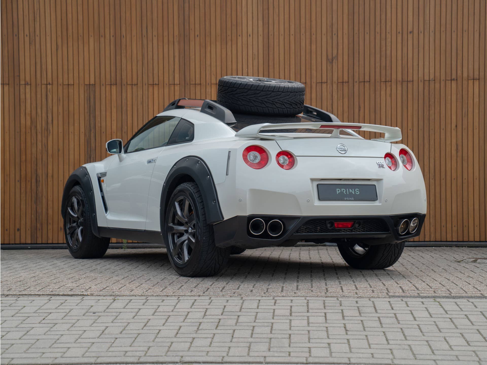 This Wild Nissan GT-R R35 Build Takes Supercar Power Into the Dirt ...