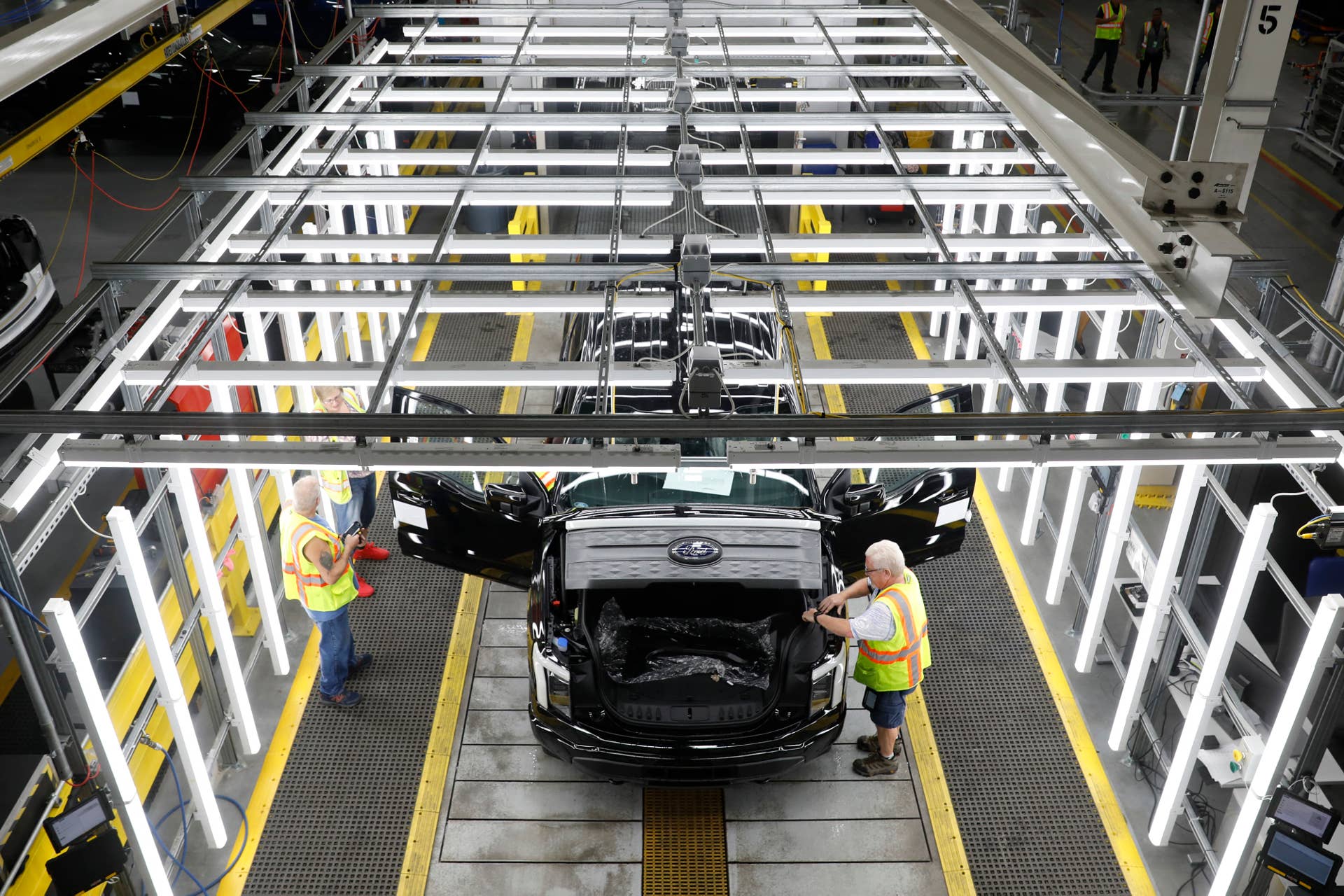 What the Heck Is an EREV?: Understanding the Tech Behind Ford’s Next F ...
