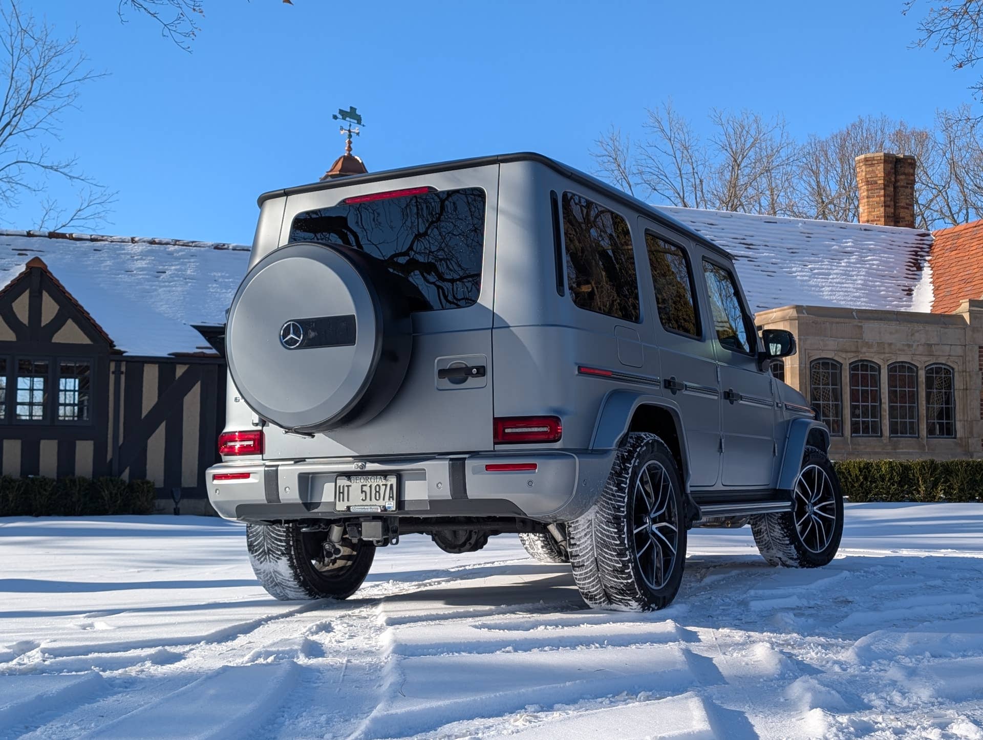 I Drove the 2025 Mercedes-Benz G550 in Snowy Traverse City. This is My ...