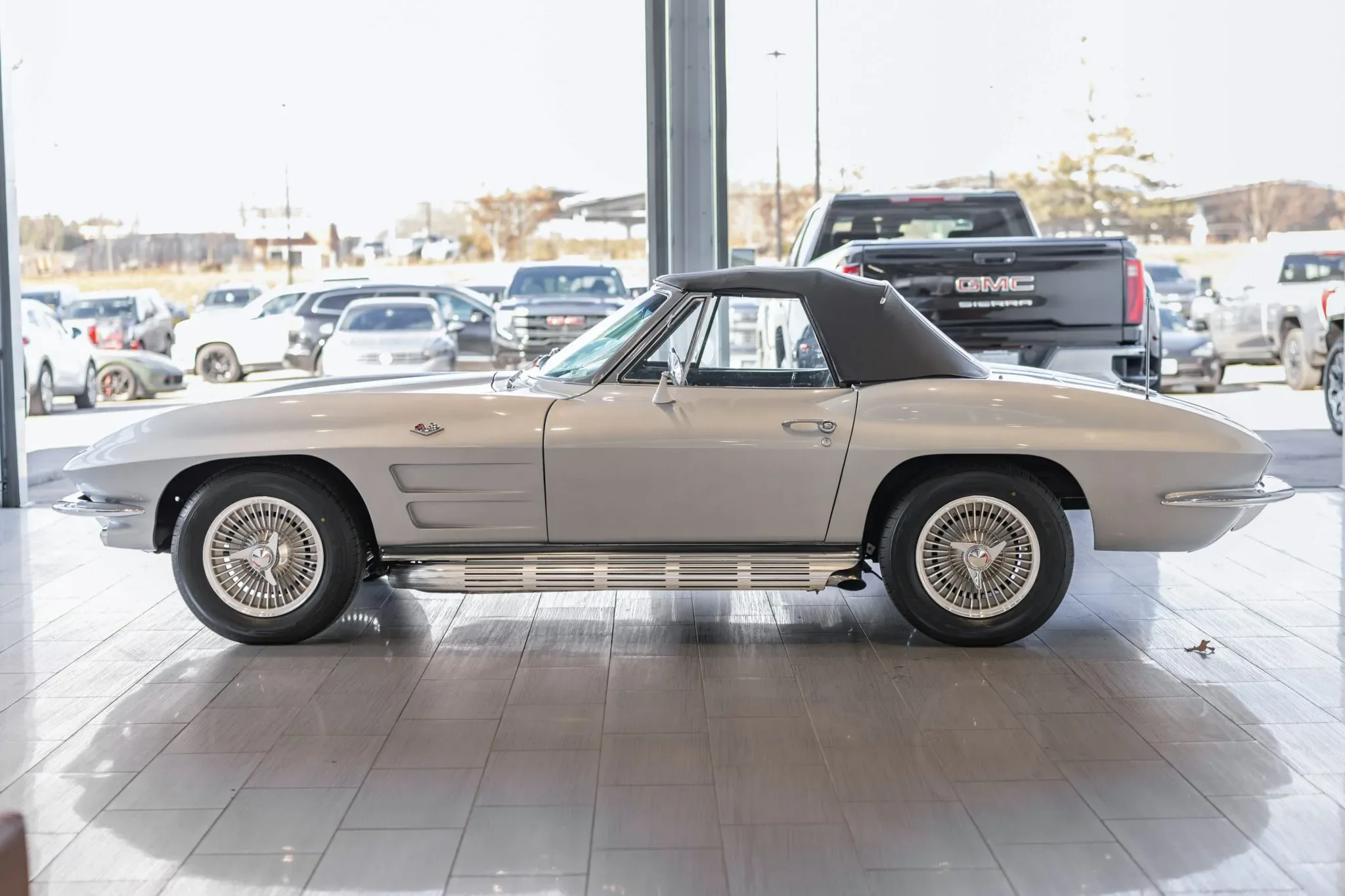 corvette stingray 1964