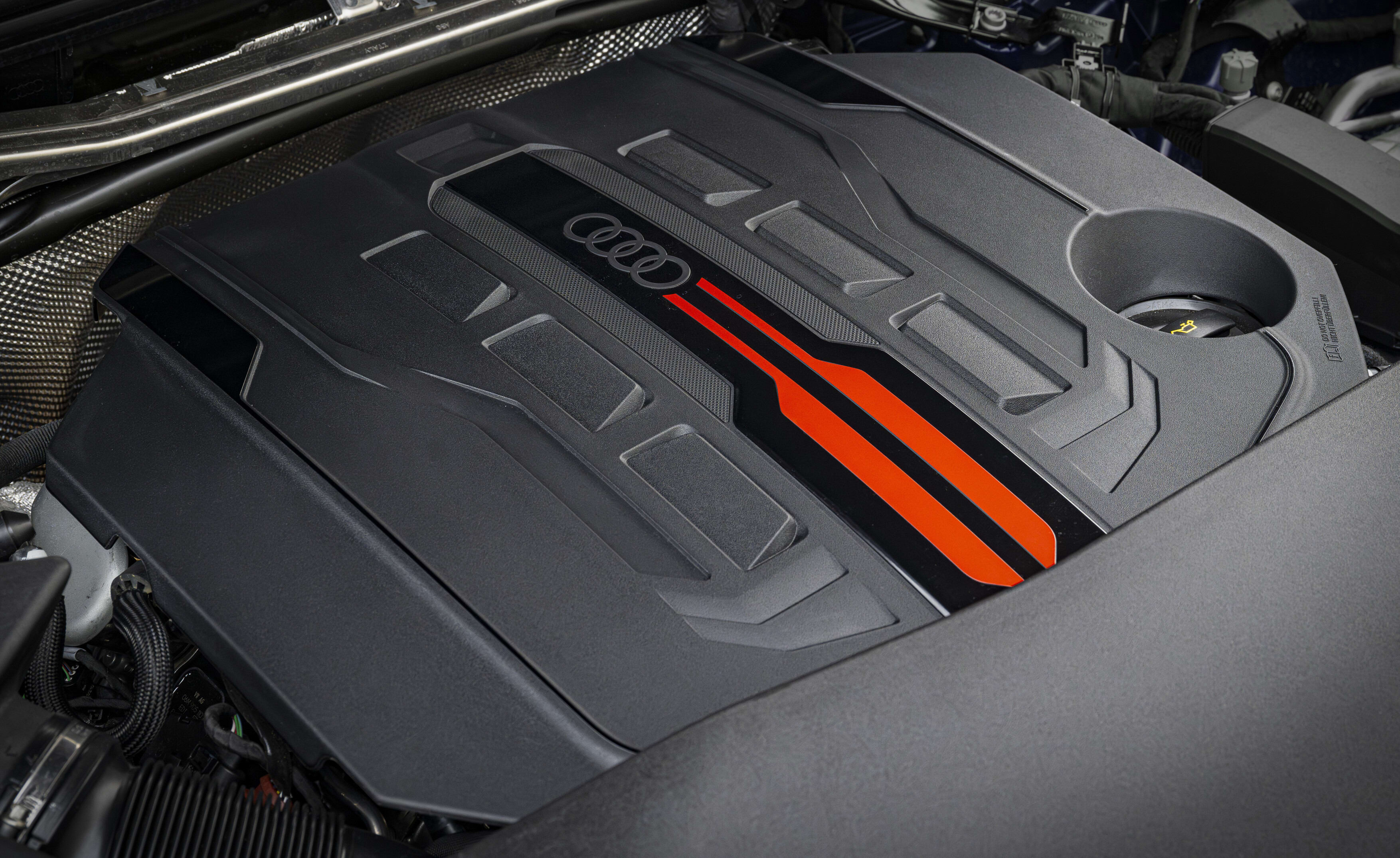 I Drove the Sporty and Luxurious 2025 Audi SQ5: Here’s My Honest Review ...