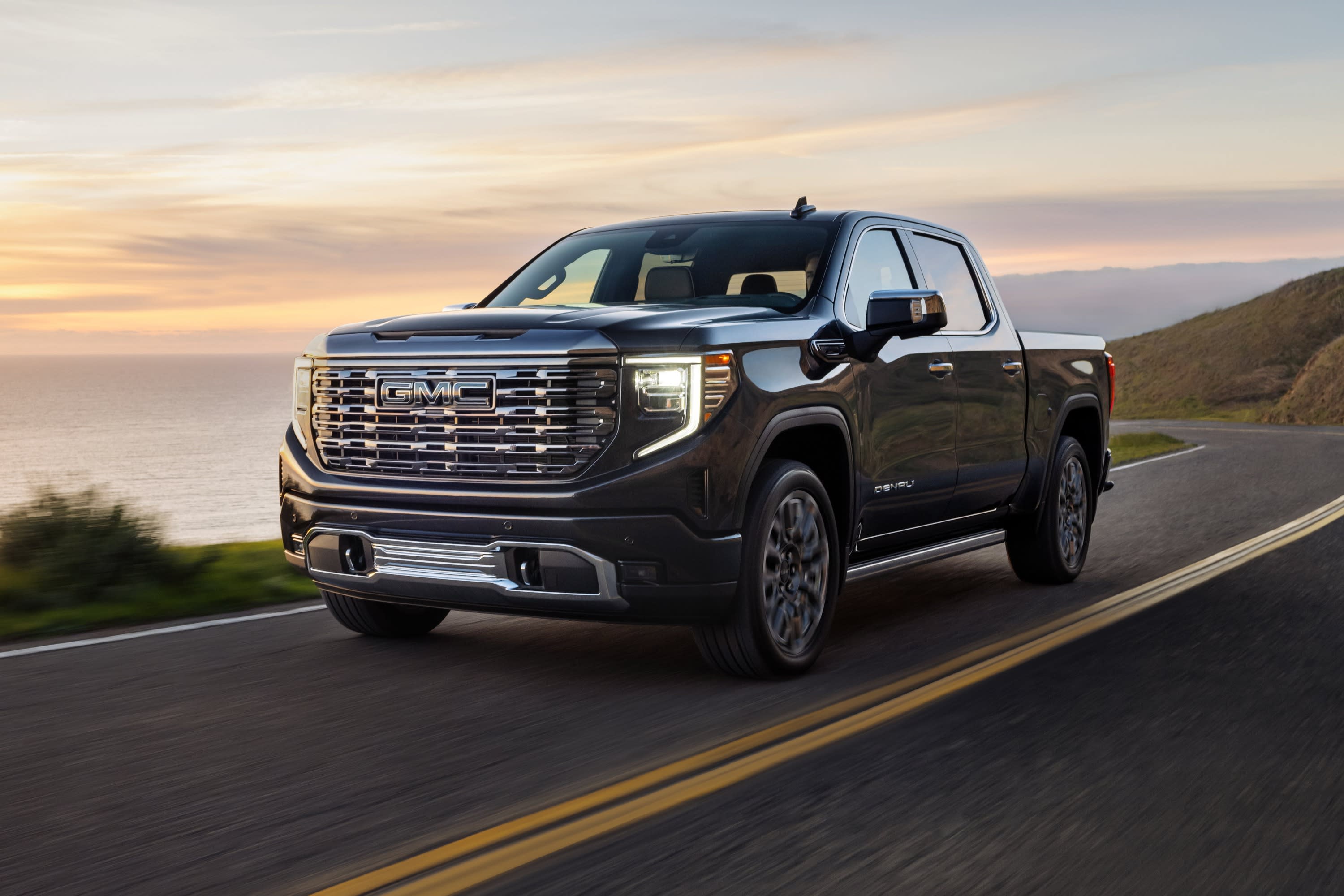 Posh Pickup Trucks are Driving Average New Car Prices to New Heights ...