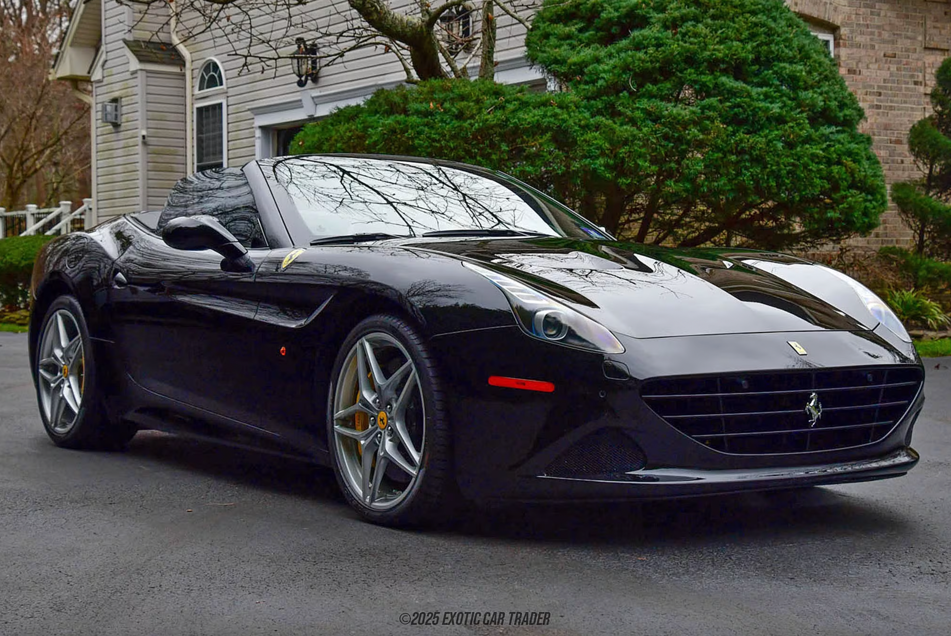 2016 Ferrari California T For Sale With 19,230 Miles - Autoblog