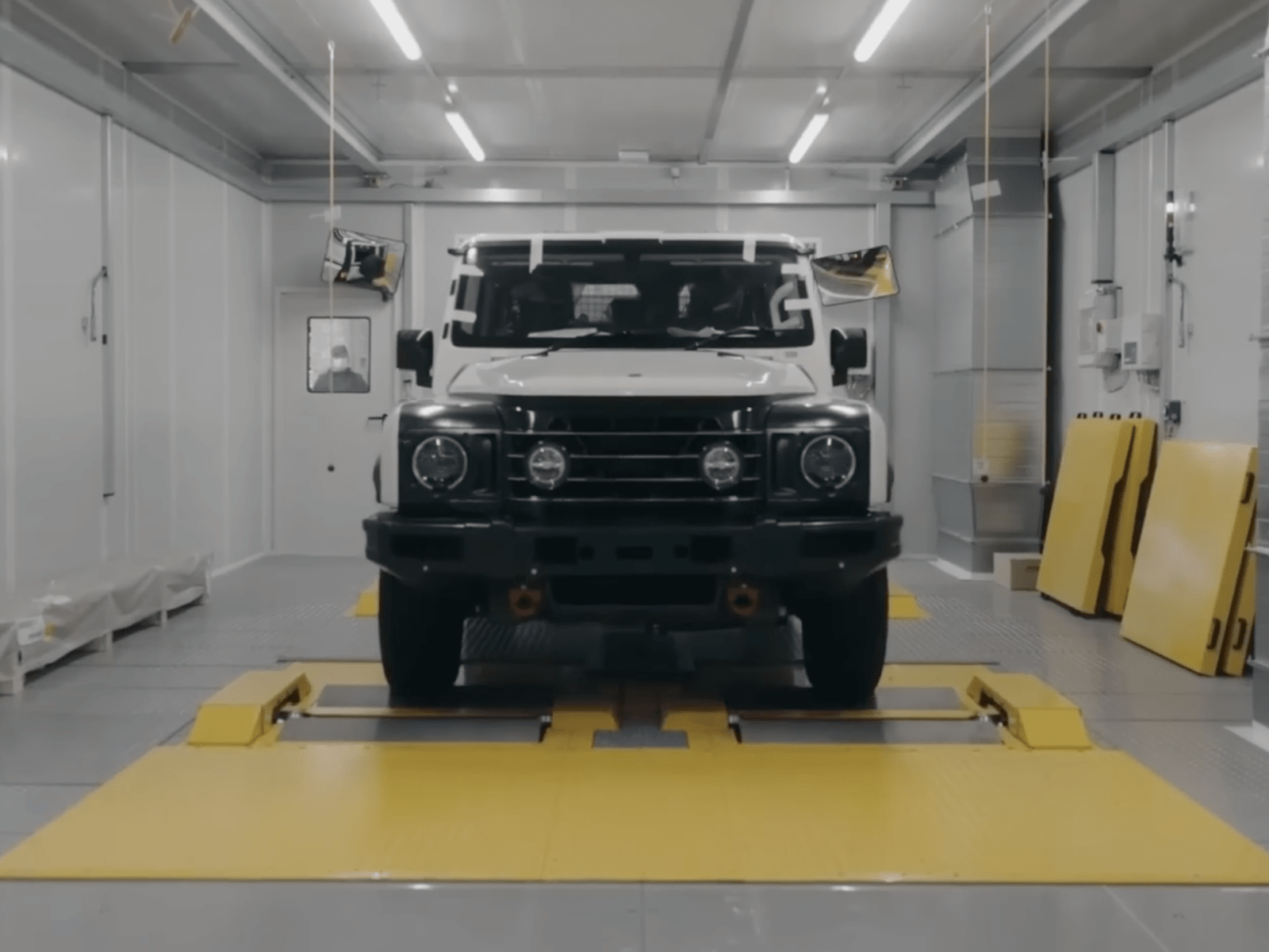 Inside the French Factory That Makes the Ineos Grenadier So Expensive ...