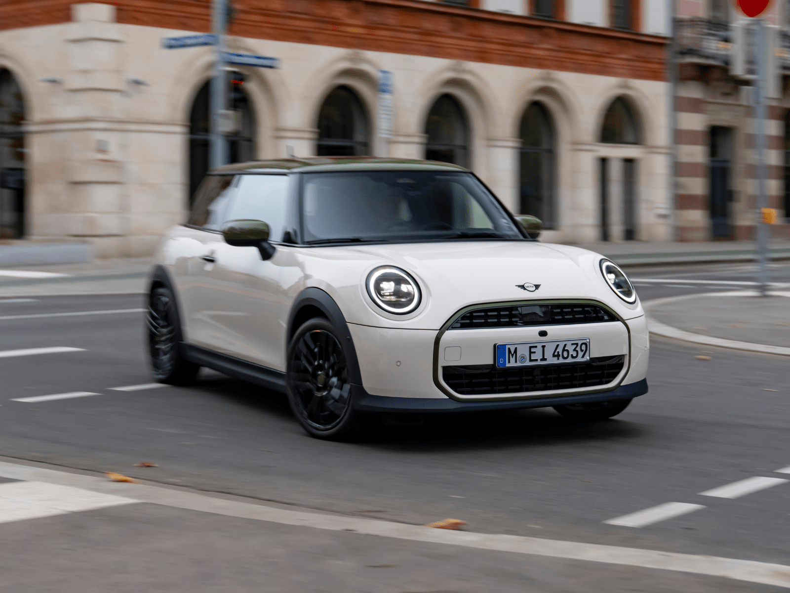 The Mini Cooper Gets a Paul Smith Makeover - Autoblog