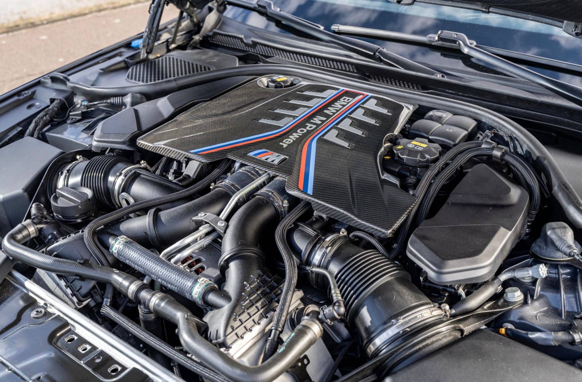 Rare 2022 BMW M5 CS For Sale With Just 8,900 Miles - Autoblog