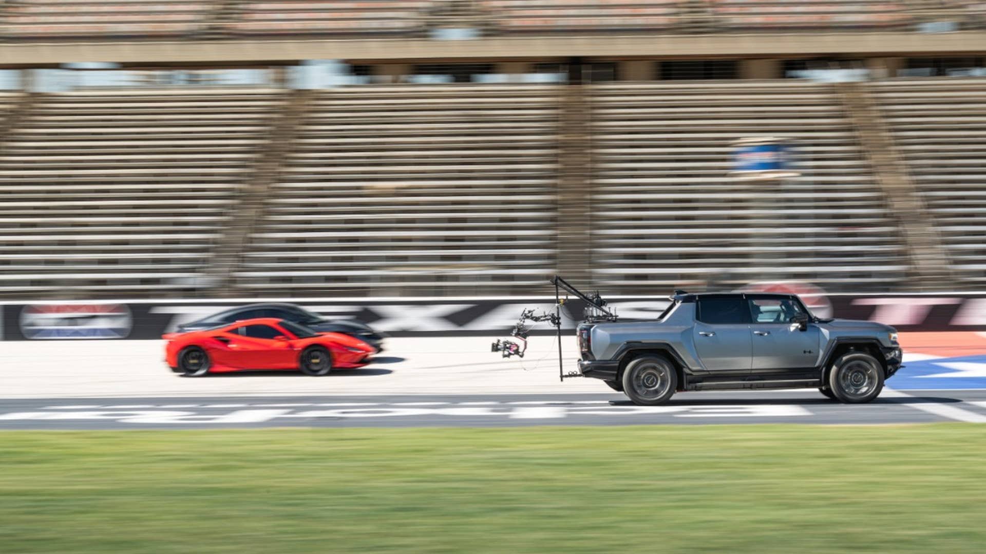This 9,000-Pound GMC Hummer EV Just Beat Five Supercars From 0–60 ...